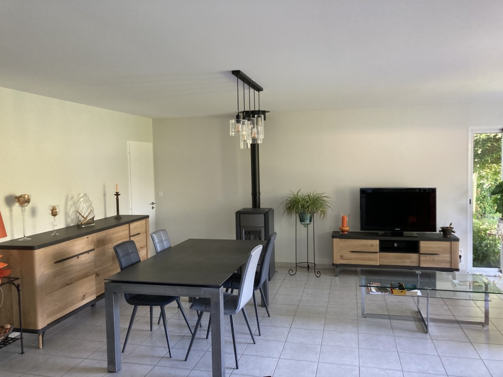 MEUBLES PASCAL : magasin de mobiliers en Maine-et-Loire (49).